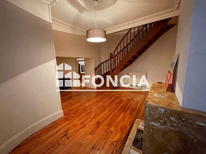 Appartement à louer - Hyper Centre-Vieille Ville, Saint-Étienne - 4 pièces - 2 chambres