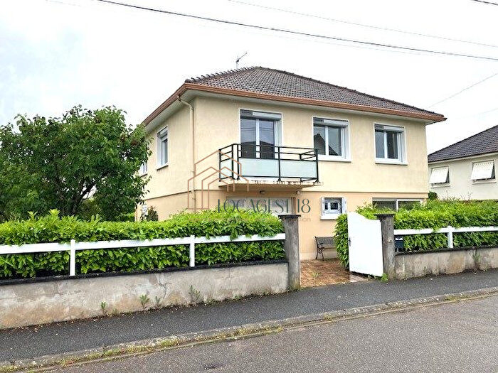 Maison 4 pièces à louer à Bourges, Aéroport, Vauvert, Pierrelay, Pissevieille
