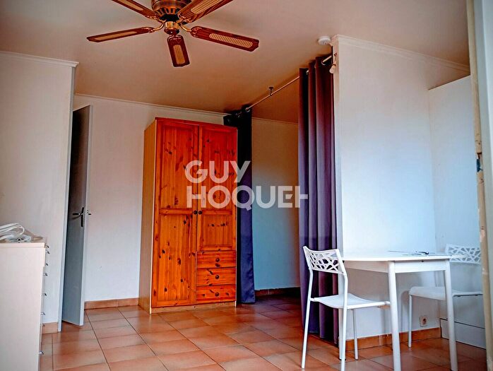 Appartement à louer - Legue-Pous du Plan, Carpentras - 1 pièce