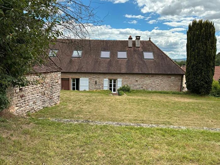 Saint-Gengoux-le-National - Maison 10 pièces à vendre