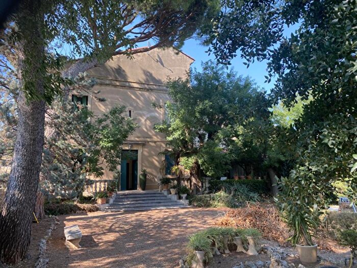 Maison à vendre - Cournonsec - 12 pièces