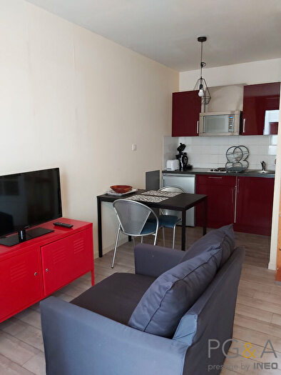 Quartiers Centre, Saint-Anne - Appartement 1 pièce à vendre