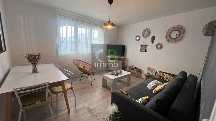 Appartement à louer - Champigny-sur-Marne - 3 pièces - 2 chambres
