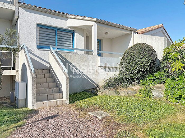 Appartement à vendre - Saint-Gilles-Croix-de-Vie - 3 pièces - 2 chambres