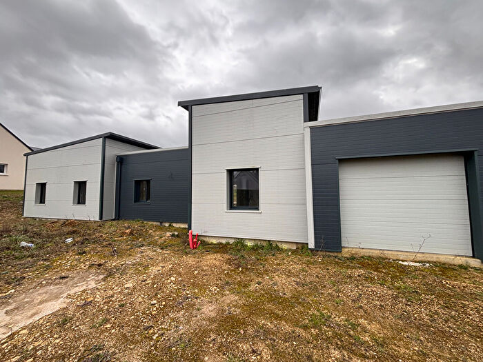 Maison à vendre - Bléré - 5 pièces - 3 chambres