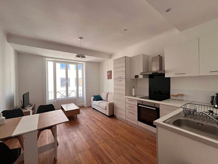 Saint Louis, Lyon 7ème arrondissement - Appartement 2 pièces à louer
