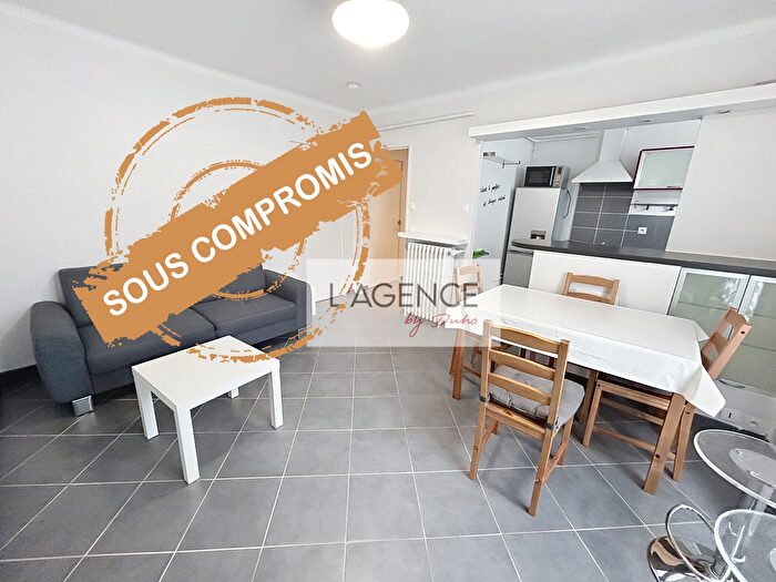 Appartement à vendre - Thionville, Côte des Roses - 3 pièces - 2 chambres