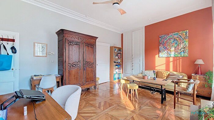 Appartement à vendre - Vienne, Centre-ville - 4 pièces - 3 chambres