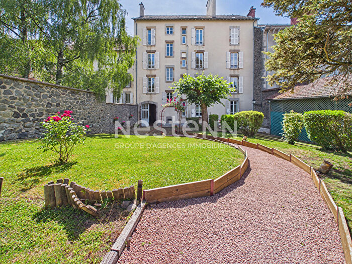 Appartement 6 pièces à vendre - Aurillac, Centre-ville