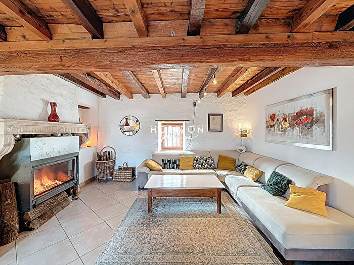 Illiat - Maison 8 pièces à vendre