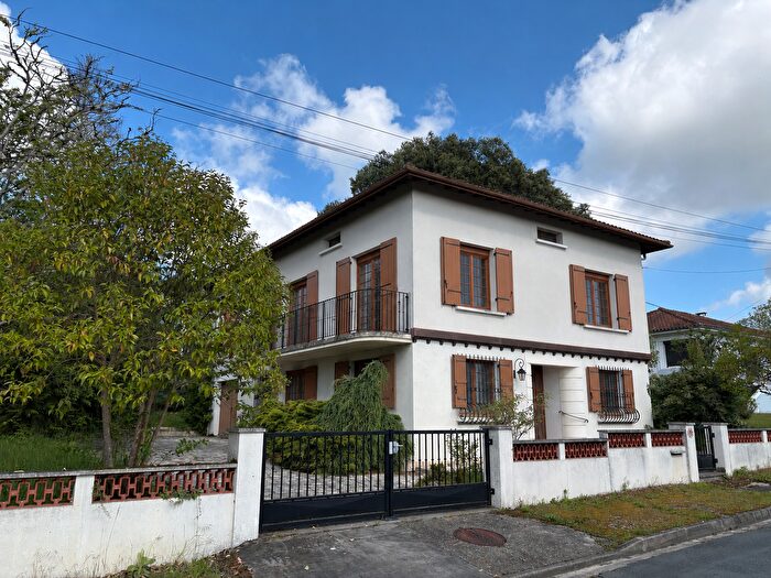 Maison 8 pièces à vendre à Bazas