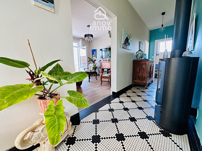 Maison 6 pièces à vendre à Châteauneuf-sur-Charente