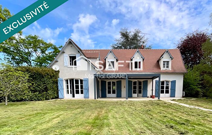 Maison 8 pièces à vendre - Vierzon, Rural