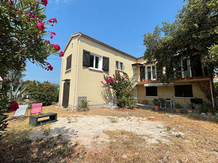 Maison 6 pièces à louer à La Garde, Pouverel, Savels
