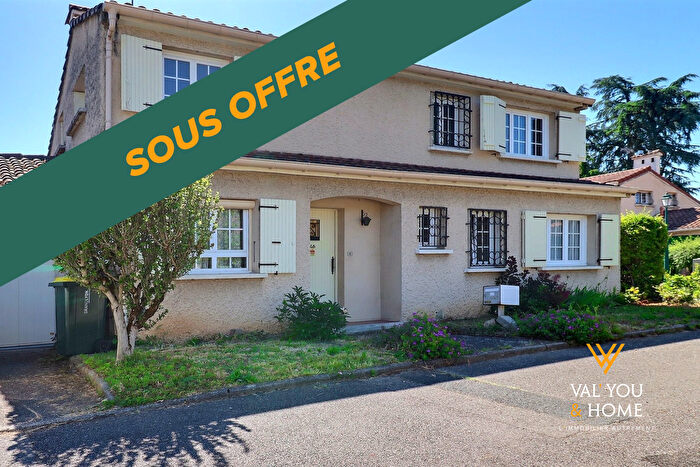 Maison à vendre - Saint-Genis-Laval - 6 pièces - 5 chambres