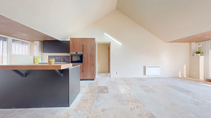 Appartement à vendre - Châtillon-le-Duc - 5 pièces - 3 chambres