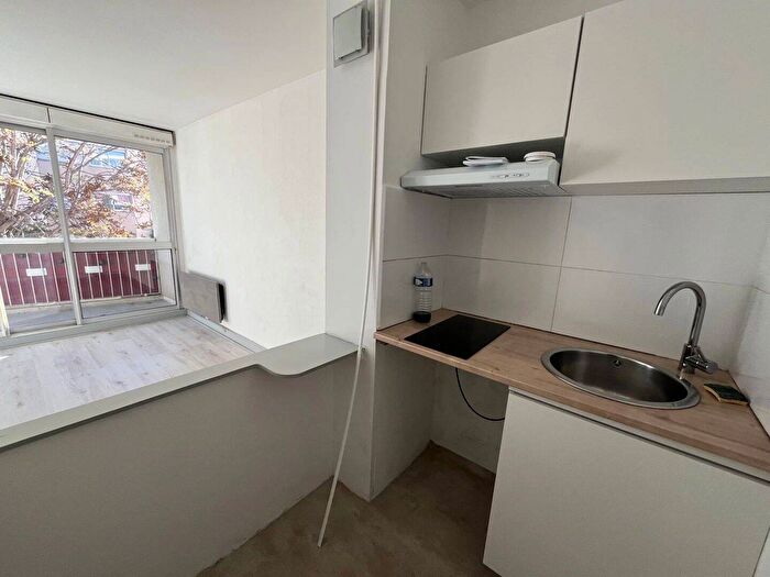 Appartement 2 pièces à louer - Arènes, Nîmes