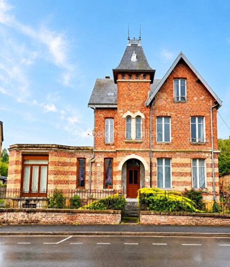Maison 14 pièces à Vouziers, à vendre