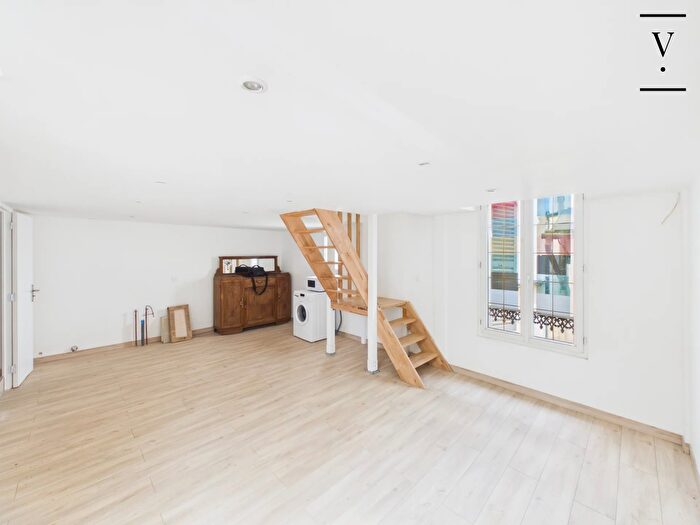 Ivry-sur-Seine, Louis Bertrand, Mirabeau, Semard : Maison 4 pièces à vendre