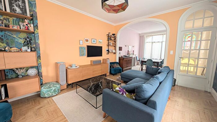 Croix, Centre-ville : Maison 5 pièces à vendre