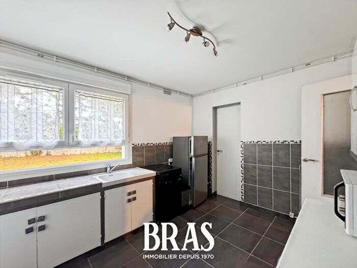 Appartement à louer - Vannes, Kercado - 3 pièces - 2 chambres