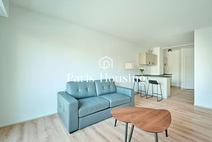 Appartement à louer - Neuilly-sur-Seine, Parc de Neuilly - 1 pièce