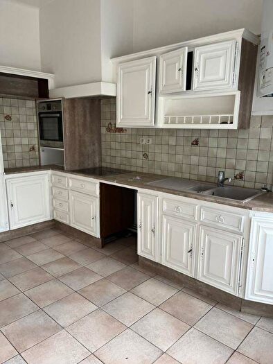 Bourgogne-Pasteur, Orléans - Appartement 4 pièces à louer