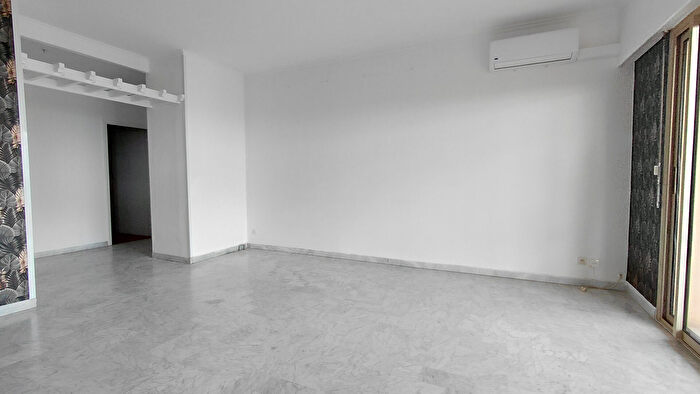 Appartement à vendre - San-Martino-di-Lota - 3 pièces - 2 chambres