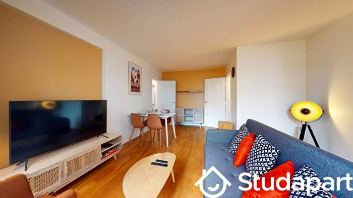 Appartement 1 pièce à Hauts d'Asnières-Métro, Asnières-sur-Seine, à louer