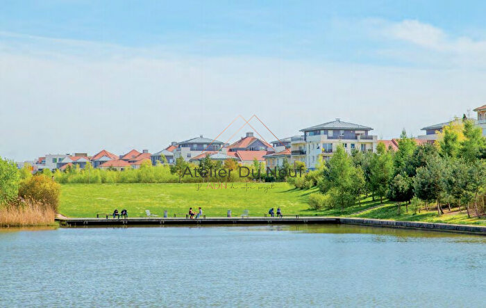 Appartement à vendre - Bussy-Saint-Georges, Les Scientifiques - 5 pièces - 4 chambres