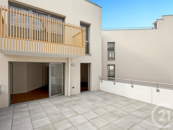 Appartement à vendre - Paris e , Porte de la Villette - 4 pièces - 3 chambres