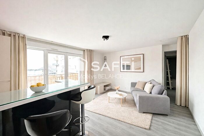 Appartement à vendre - Évry, Les Aunettes - 2 pièces - 1 chambre