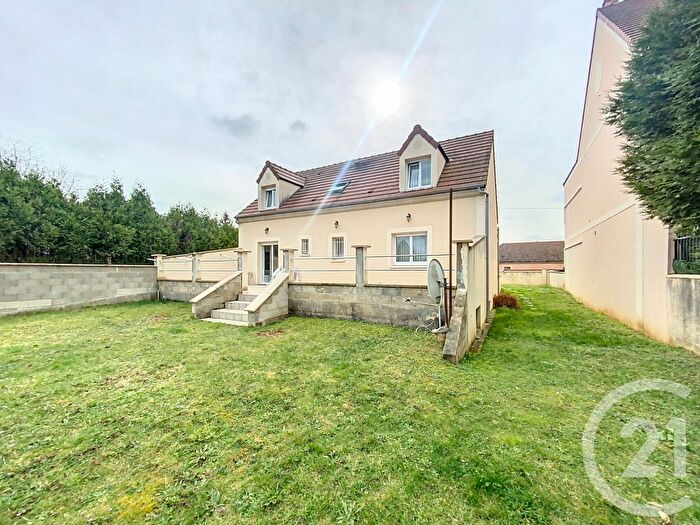 Maison à vendre - Saint-Clément - 7 pièces - 4 chambres