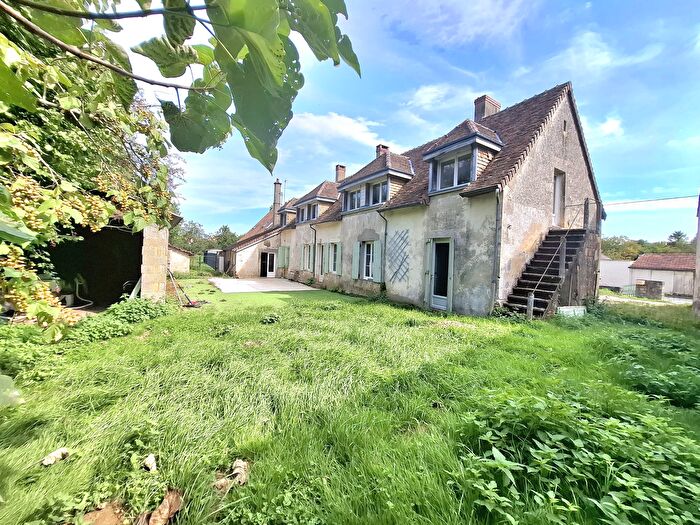 Maison à vendre - Courgains - 6 pièces - 4 chambres