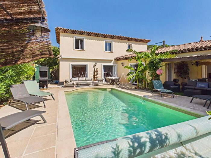 Maison 7 pièces à vendre à Lorgues