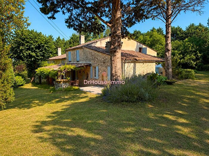 Maison 11 pièces à Pellegrue, à vendre
