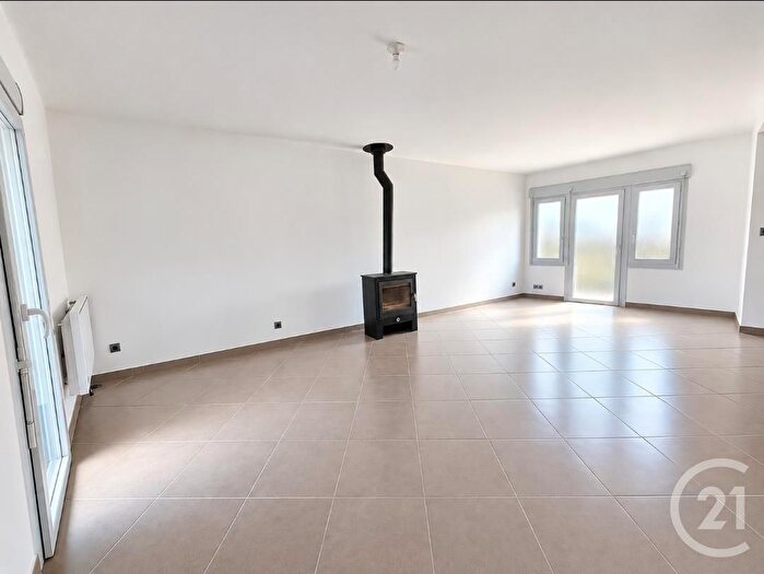 Graulhet, Nabeillou, Route de Lavaur : Maison 5 pièces à louer