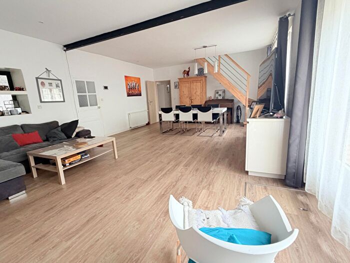 Maison à vendre - Changé - 6 pièces - 5 chambres