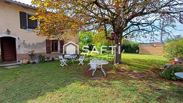 Maison 9 pièces à vendre - Técou