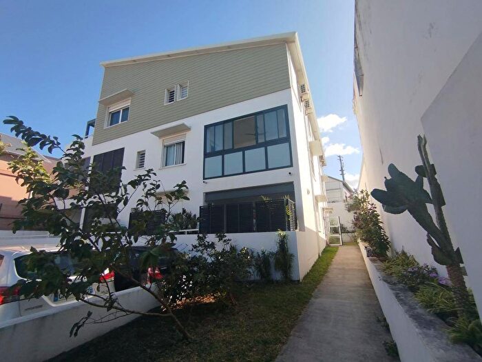 Appartement à louer - Saint-Pierre - 2 pièces - 1 chambre