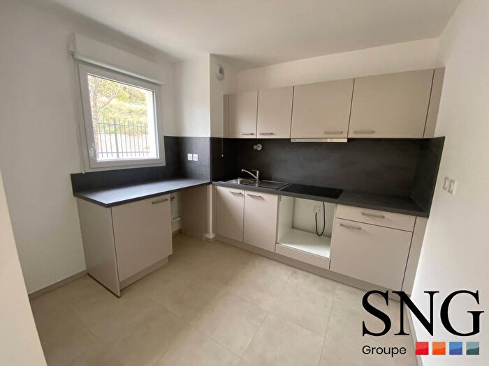 Appartement à louer - Le Merlan, Marseille ème arrondissement - 3 pièces - 2 chambres