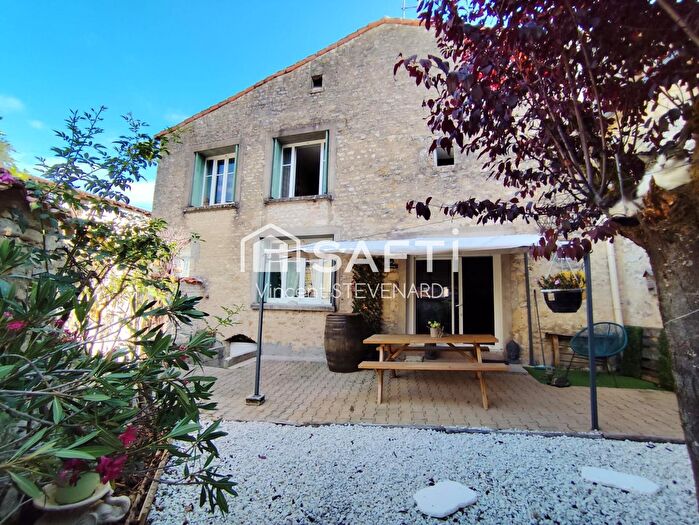 Maison 6 pièces à Villejésus, à vendre