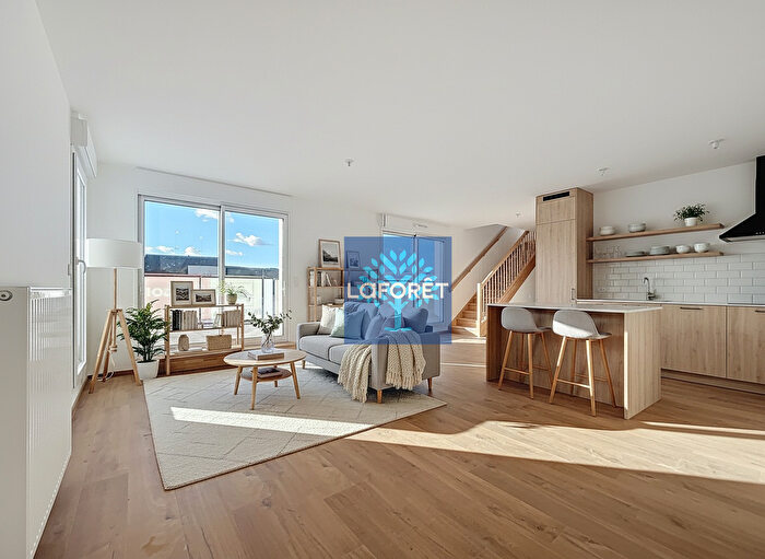 Appartement à vendre - Quartiers Nord-Est, Beaulieu - 5 pièces - 4 chambres