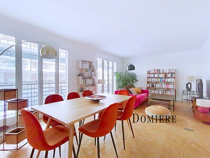 Paris 16ème, Porte de Saint-Cloud, Auteuil-Sud : Appartement 5 pièces à vendre