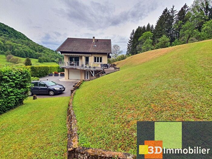 Lons-le-Saunier : Maison 7 pièces à vendre
