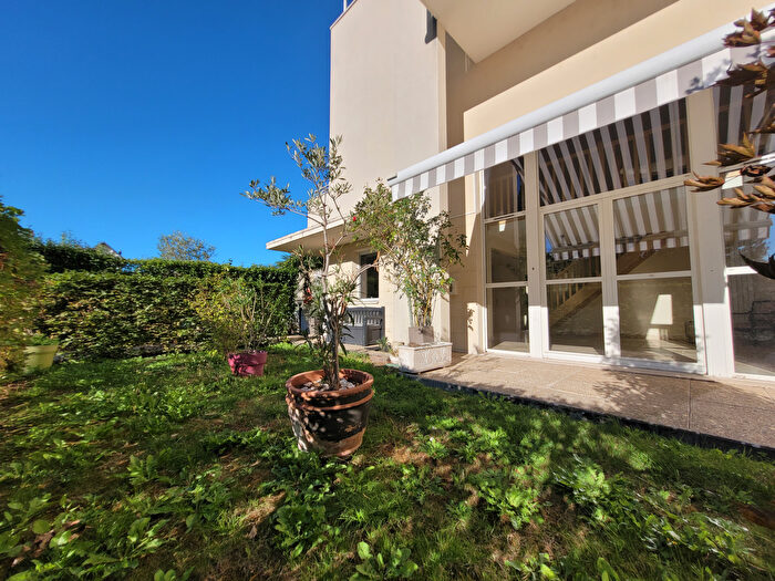 Appartement à vendre - Vichy, République - 4 pièces - 3 chambres