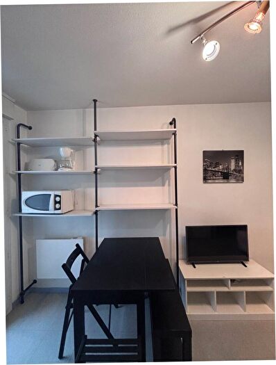 Appartement à louer - Nantes, Eraudière, La Marrière, Rond-point de Paris - 1 pièce