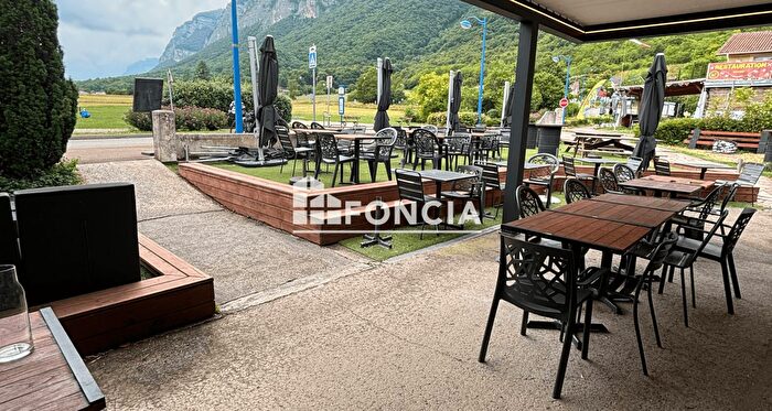 Appartement à vendre - Lumbin - 7 pièces