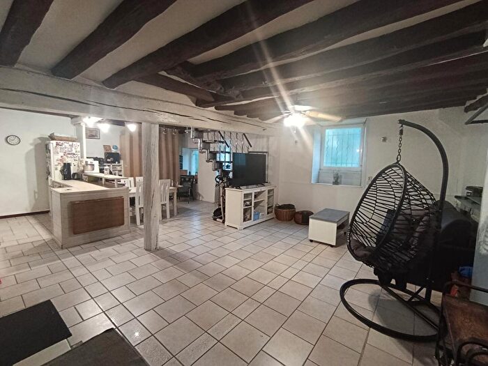 Varennes-Jarcy - Maison 4 pièces à vendre