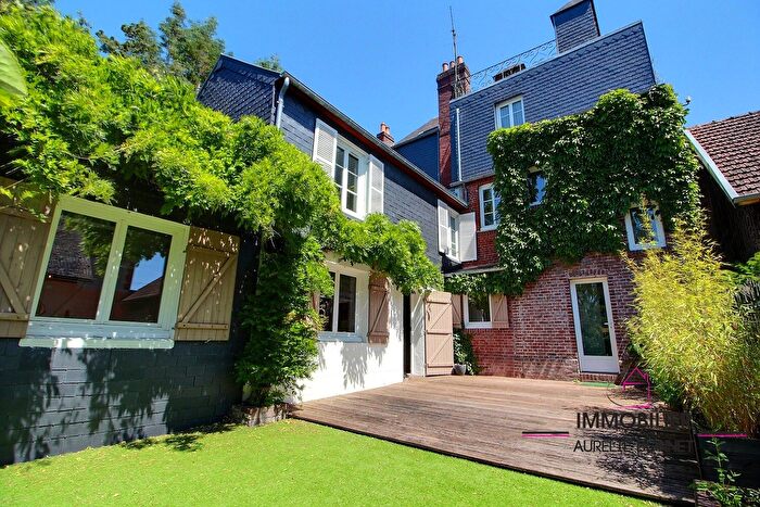 Lisieux, Trevett, Quatre Sonnettes : Maison 5 pièces à vendre